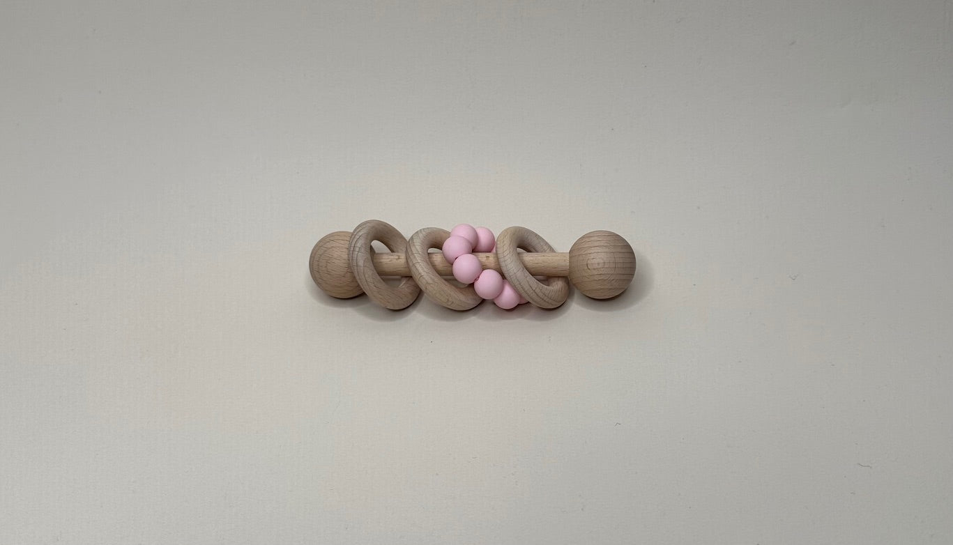 Wood Rattle – Magenta Boutique
